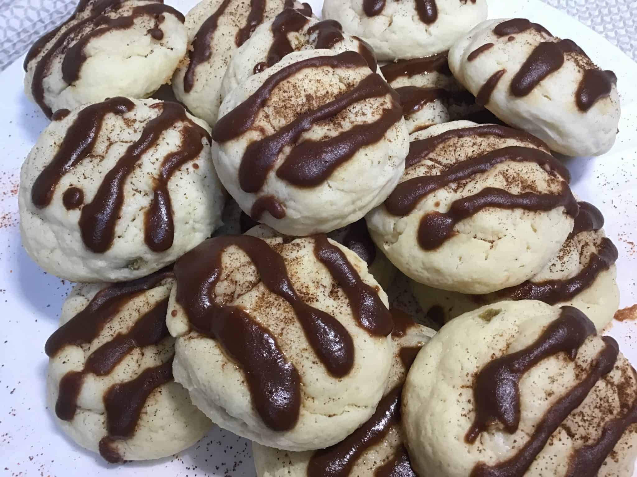 Cream Cheese Cookies & Spicy Chocolate Drizzle | Real Life Real Issues ...